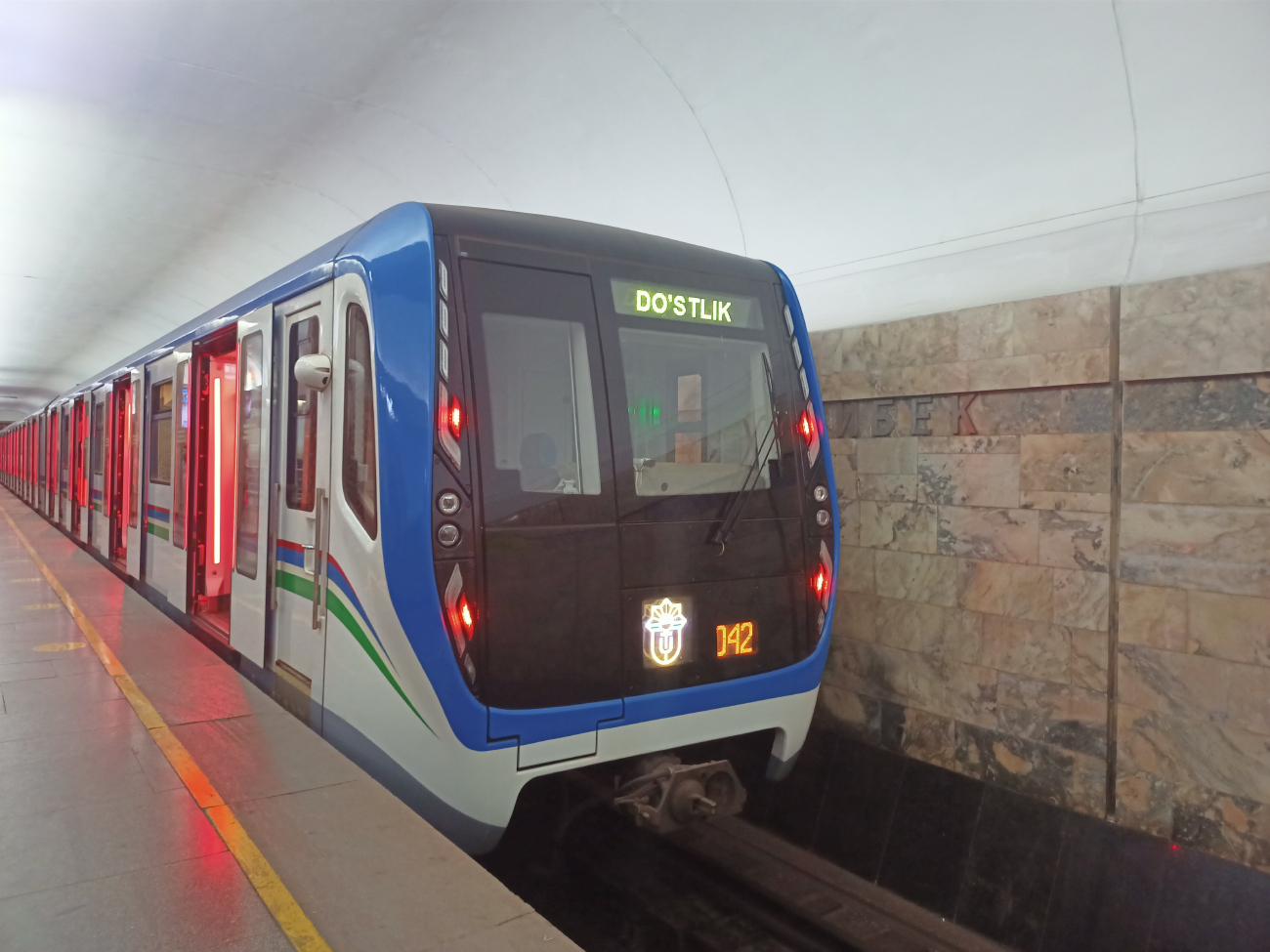 Ташкент, 81-765.5 № 4026 — Фото — Городской электротранспорт